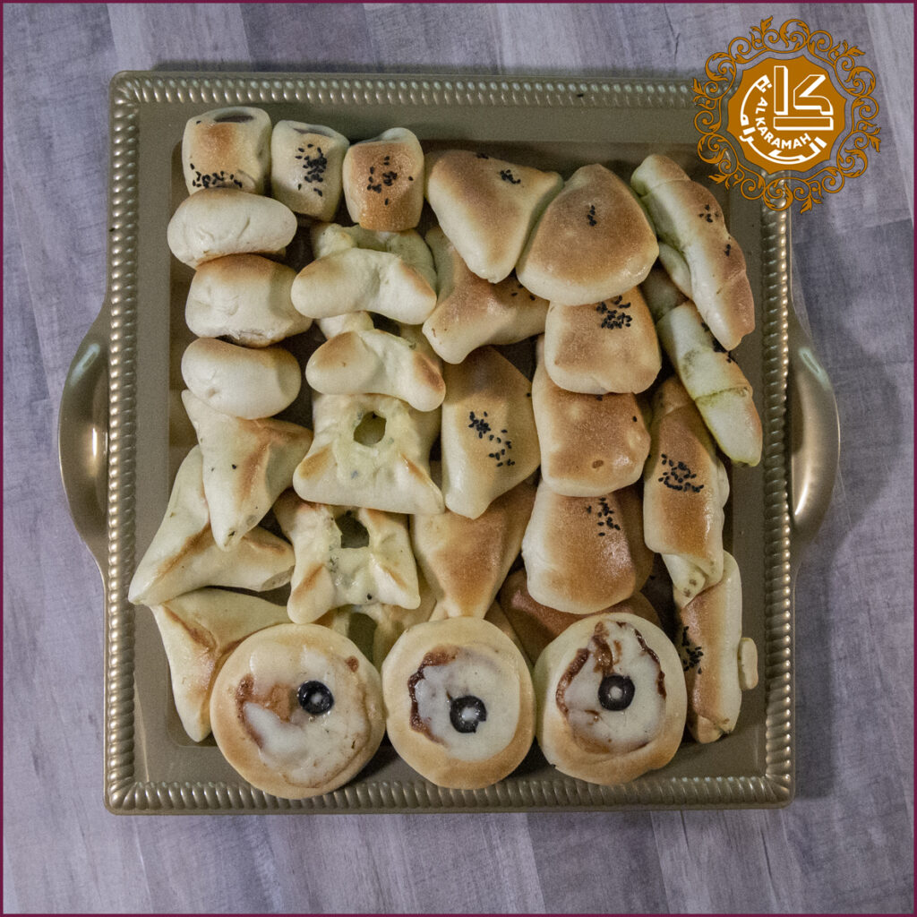 Mixed Fatayer Cheese Thyme Pizza Sausages 1kg – AlKaramah Dough